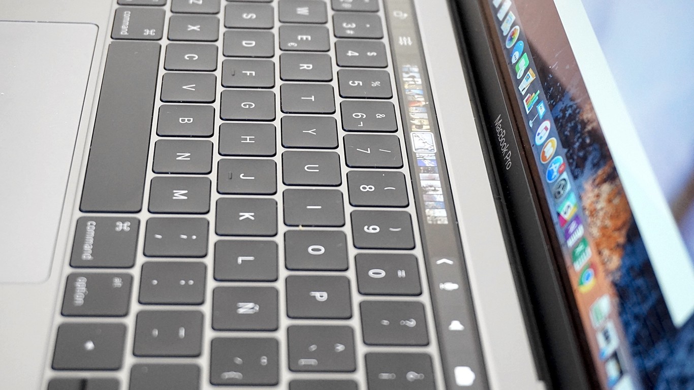 Macbook Pro con Touch Bar, análisis. Review con características y precio