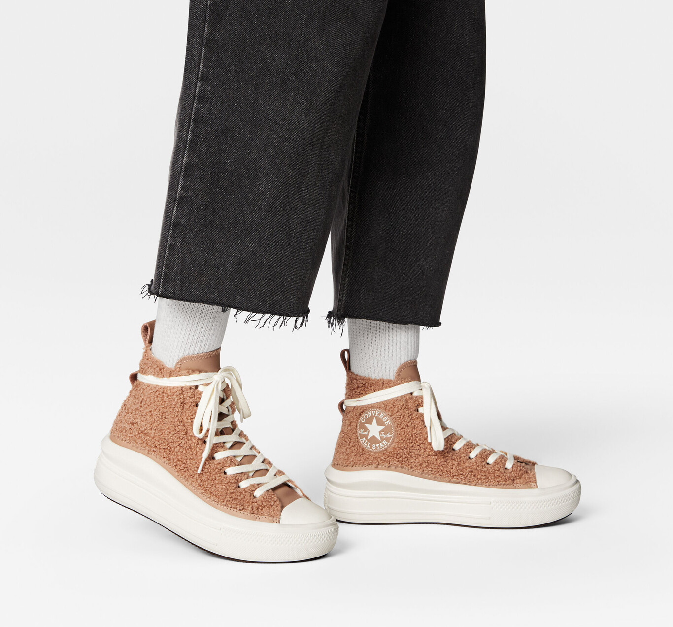 Estas son las Converse de caña alta y con suela chunky que arrasan en redes