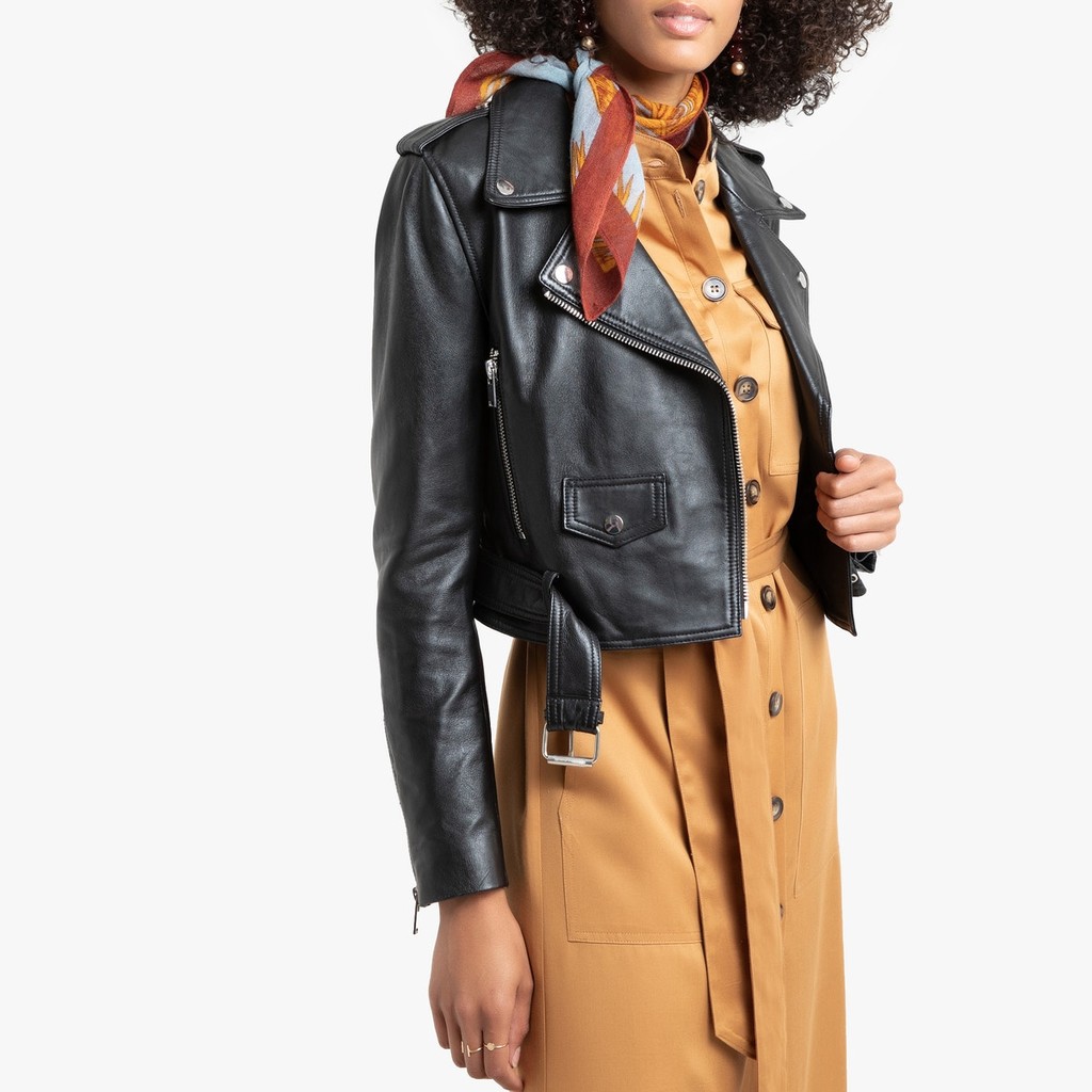 13 prendas efecto cuero con los que sumarte a la tendencia más rockera