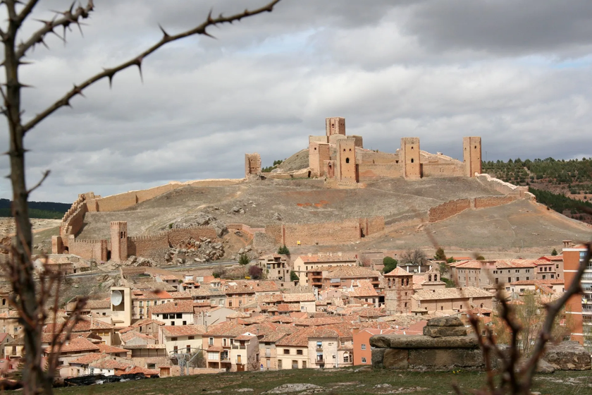 El pueblo en el que se grabó 'Juego de Tronos' y otras cinco joyas ocultas a menos de dos horas ...