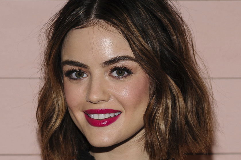 Nueve formas inspiradoras en las que Lucy Hale ha lucido su bob y nos ...