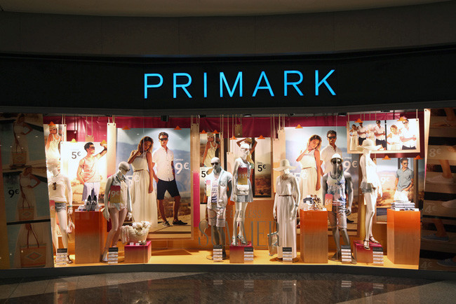 Primark se moderniza e inaugura su macrotienda más grande en España en ...