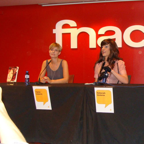 Entrevistamos a Deborah Ombres