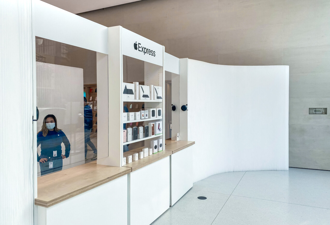 Apple convierte temporalmente algunas de sus tiendas a Apple Express ...