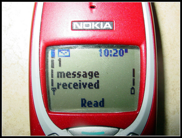 El SMS cumple 20 años: repasamos la historia y el declive de los ...