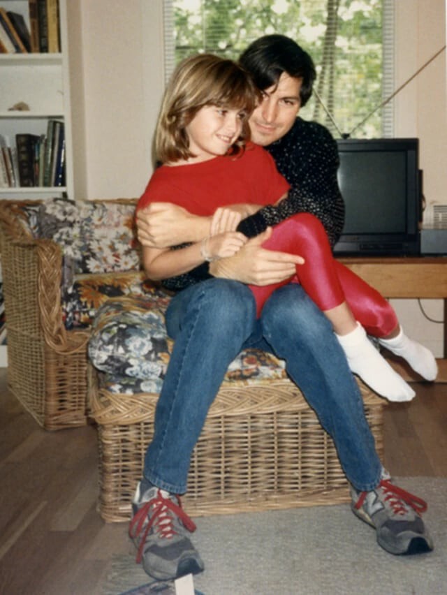 Steve Jobs dijo que sus hijos no heredarían nada. Hoy su hija se casa ...