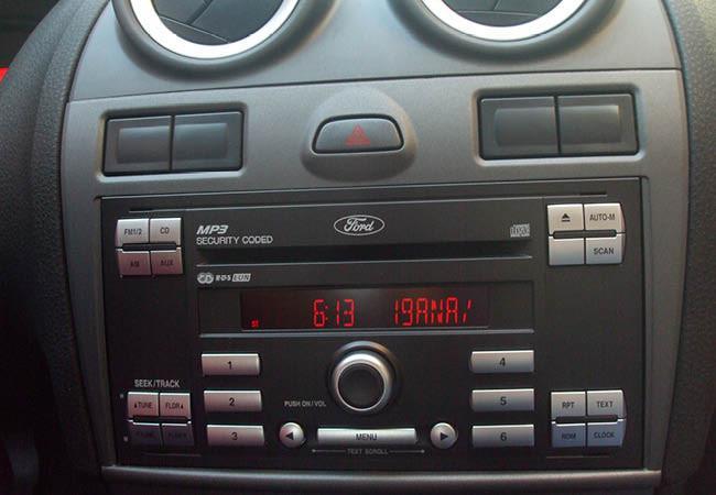 Ford Fiesta Ikon Hatchback: Mi primer auto [Especial]