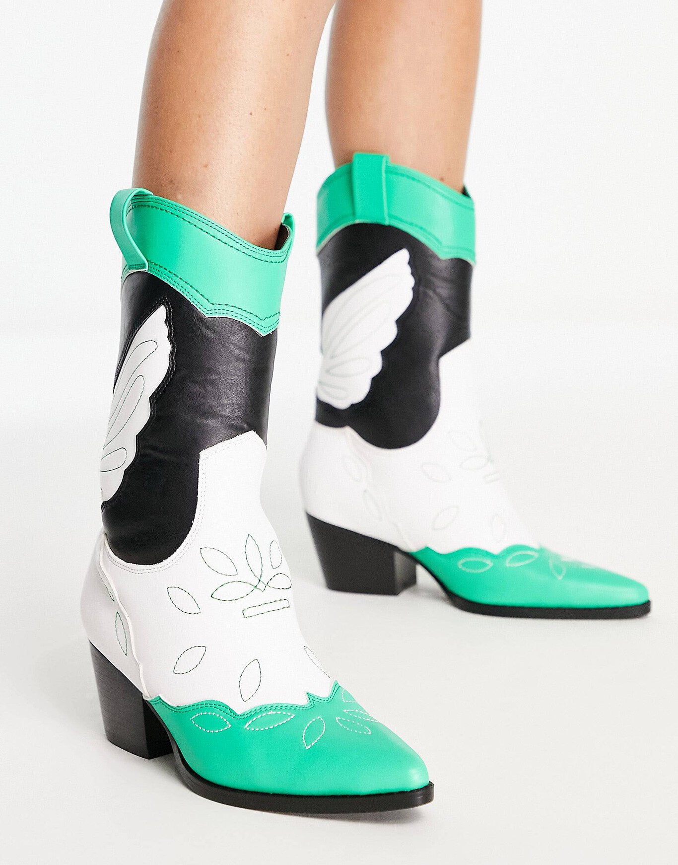 Las botas cowboy siguen de moda este otoño: cinco modelos que nos ...