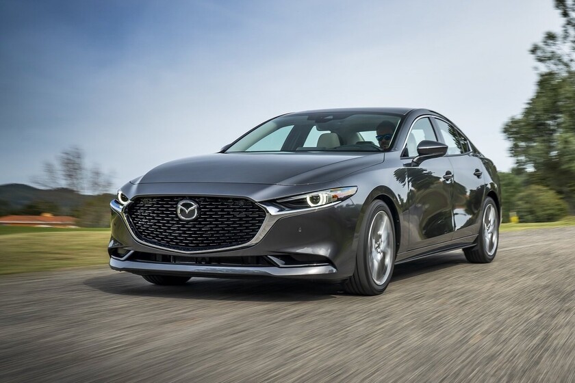 Mazda 2, Mazda 3 Sedán y CX-30 mild-hybrid en México: primeros detalles