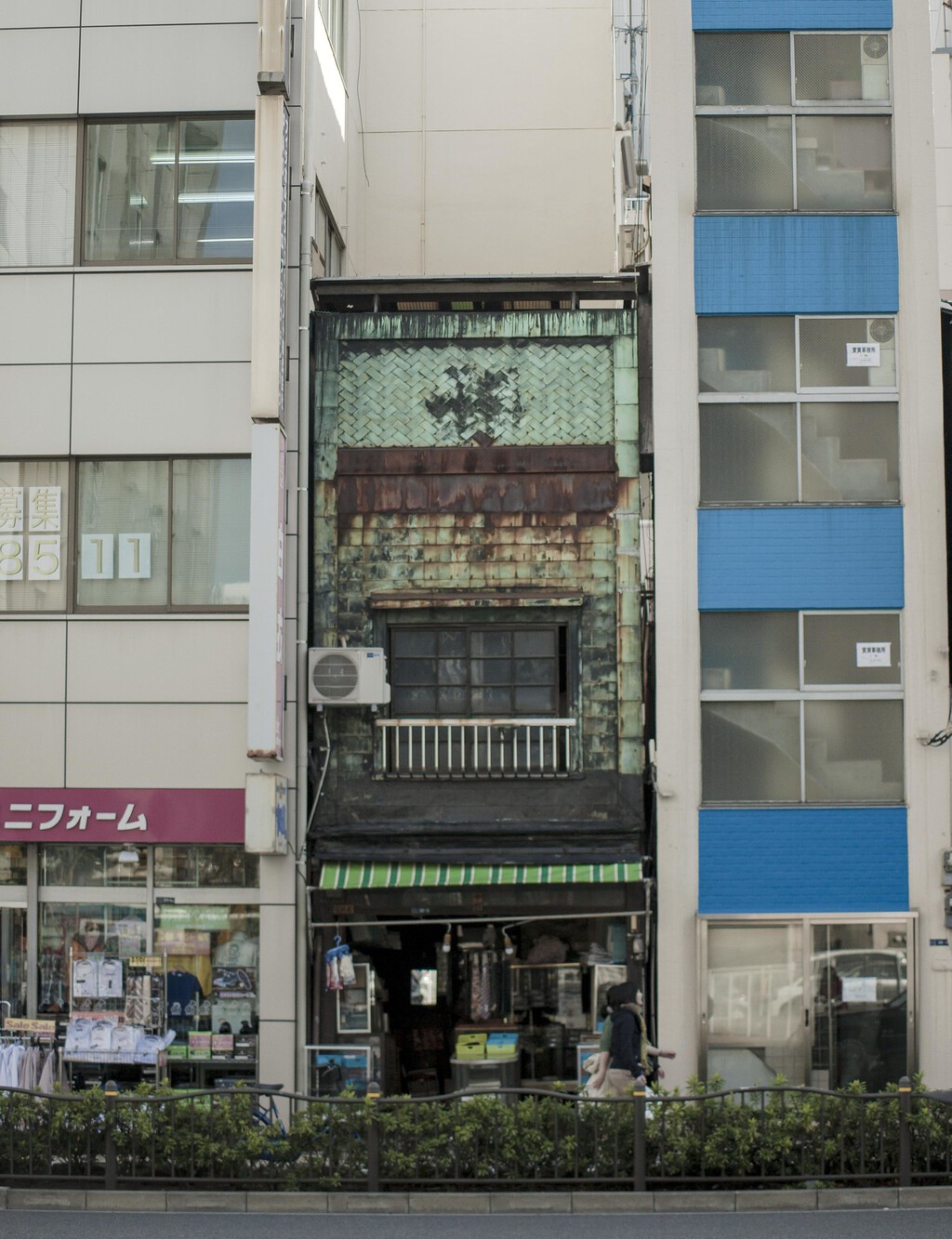 Home as a Trench: The ‘Nail Houses’ That Resisted Urban Expansion in China