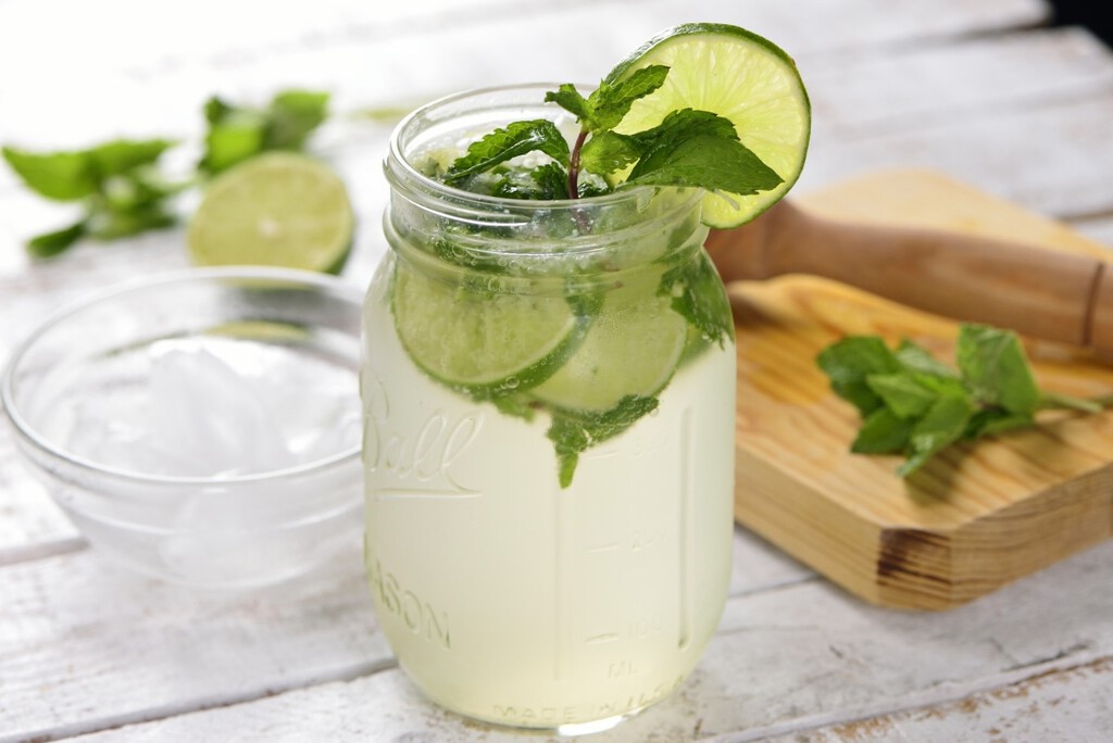 Cómo preparar Mojitos: y unos trucos para hacerlo en lotes grandes para ...