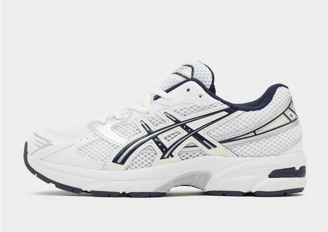 Adiós a la Converse de plataforma, hola a las nuevas Asics para sentir ...