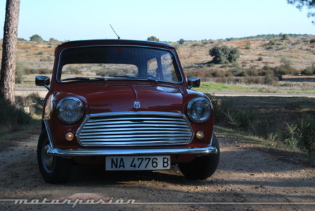 Authi Mini 850 L, retroprueba