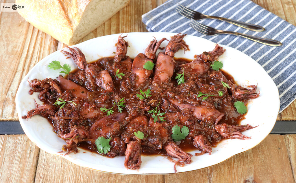 Receta de chipirones guisados a la andaluza, plato sencillo para el ...