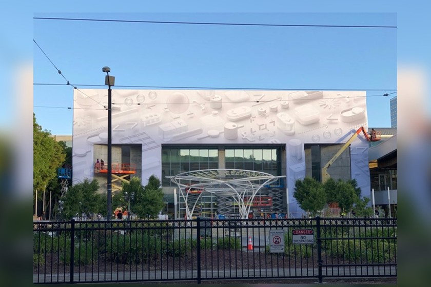 Primeras imágenes del McEnery Center, Apple comienza a decorarlo para ...