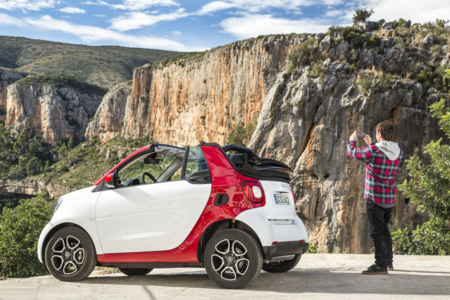 Smart fortwo cabrio 2016: al volante del descapotable más pequeño del ...