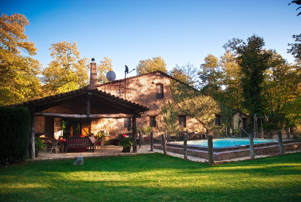 Las cuatro casas rurales con piscina más bonitas y espectaculares de ...
