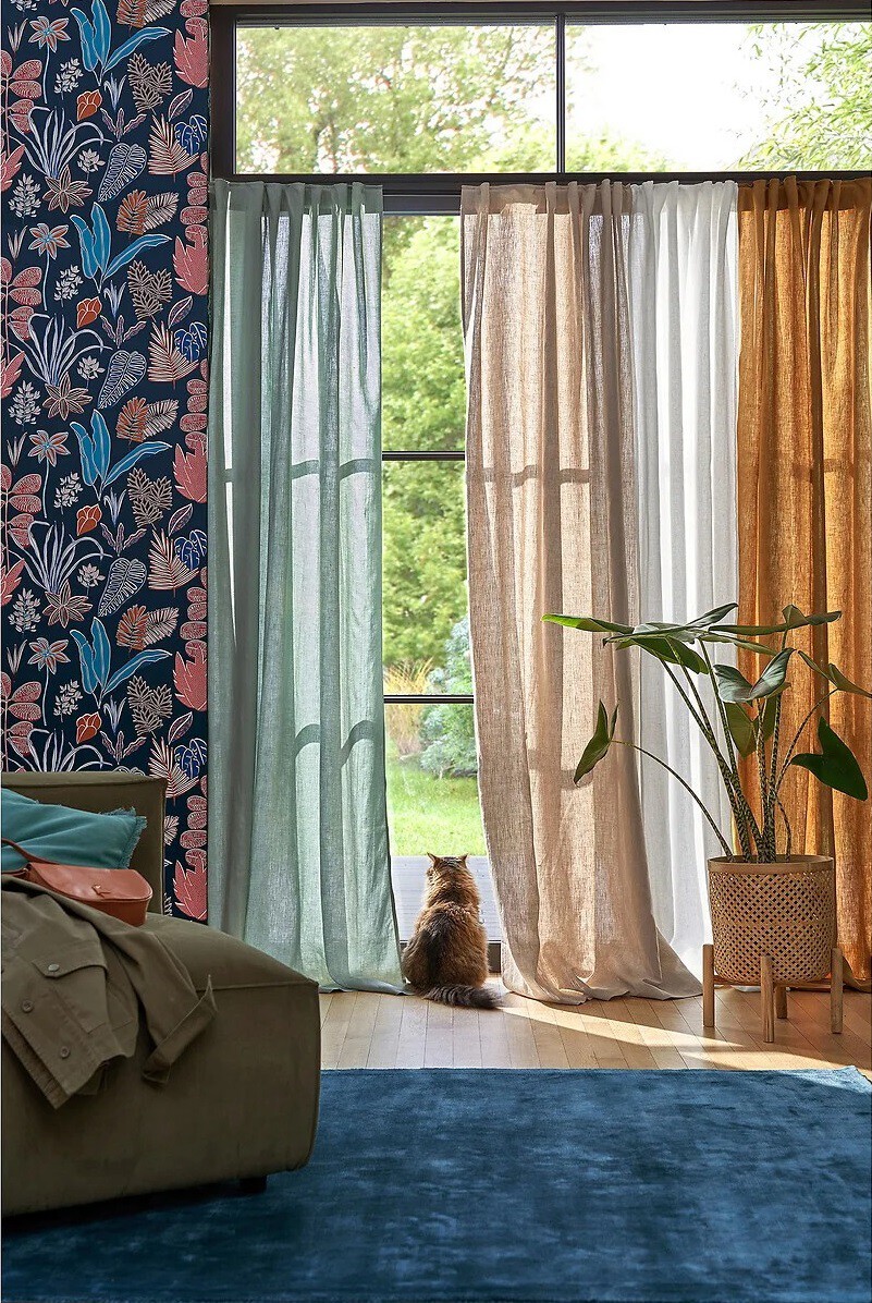 Seis maceteros con pies para dar altura a las plantas de interior y ...