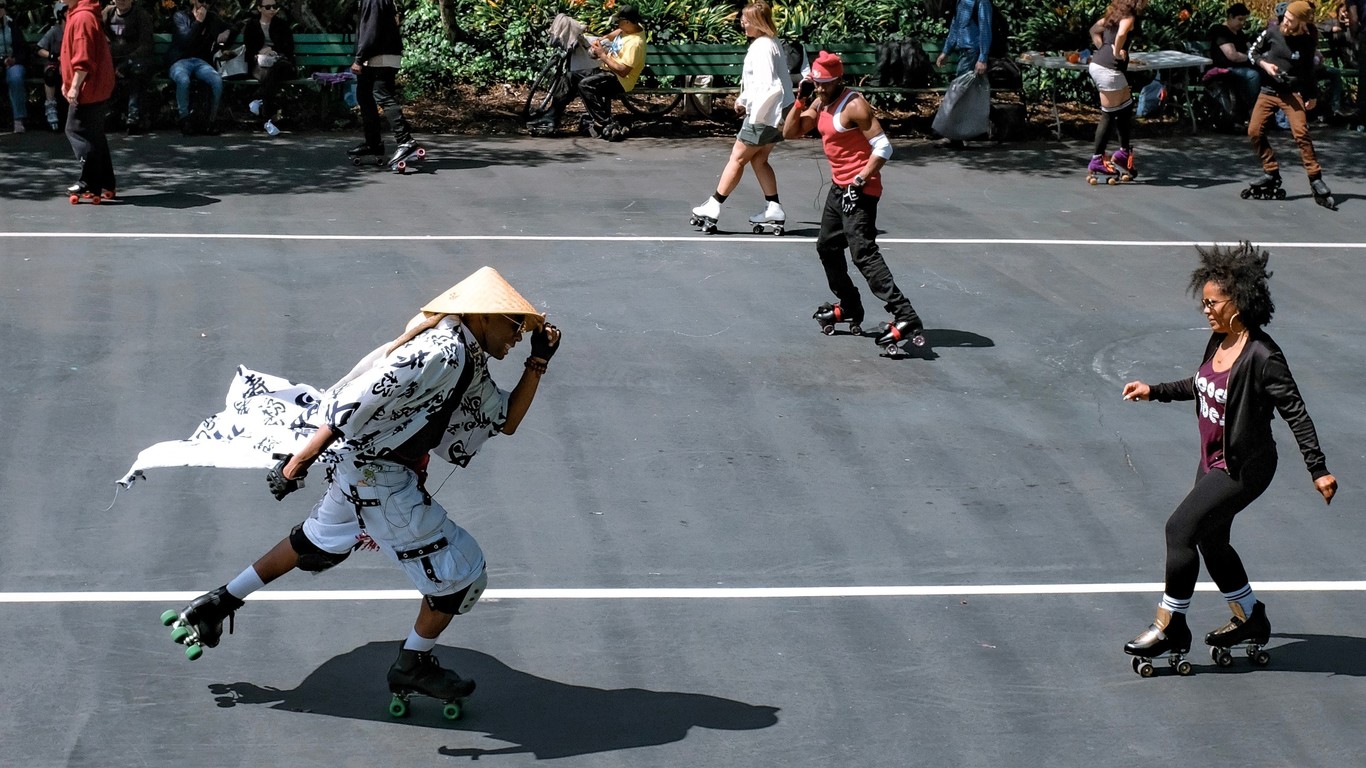 Los patines son para el verano: ponte en forma sobre ruedas