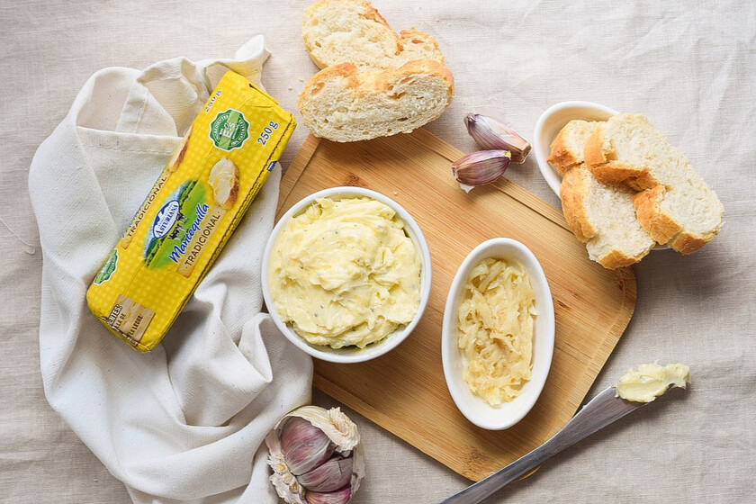 Mantequilla de ajo, una forma súper sabrosa y fácil de darle un giro a ...