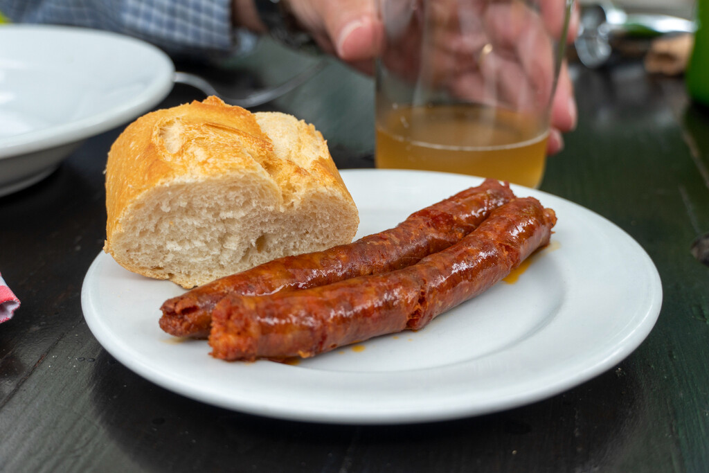 Chistorra: cómo se hace, cómo elegir la mejor y 11 recetas para ...