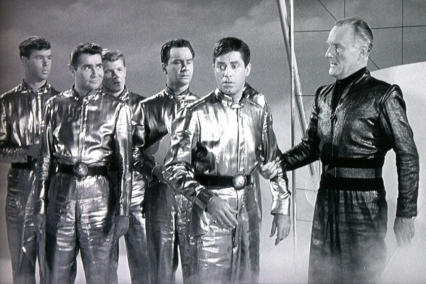 De uno de los escritores más aclamados salió una disparatada comedia de ...