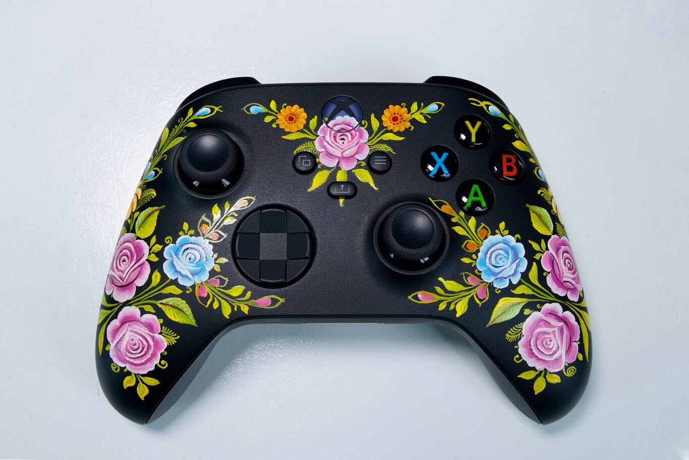 Xbox teamed up with three groups of three indigenous artisans in Mexico ...
