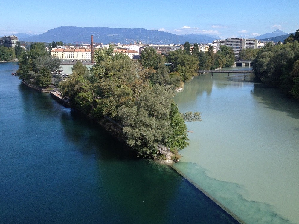 ¿Por qué hay ríos y mares del mundo donde el color de sus aguas no se ...