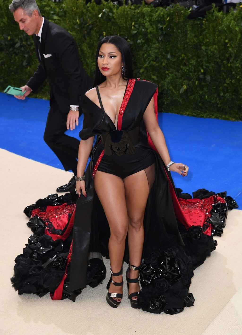 Nicki Minaj con un look de H&M en la Gala MET 2017