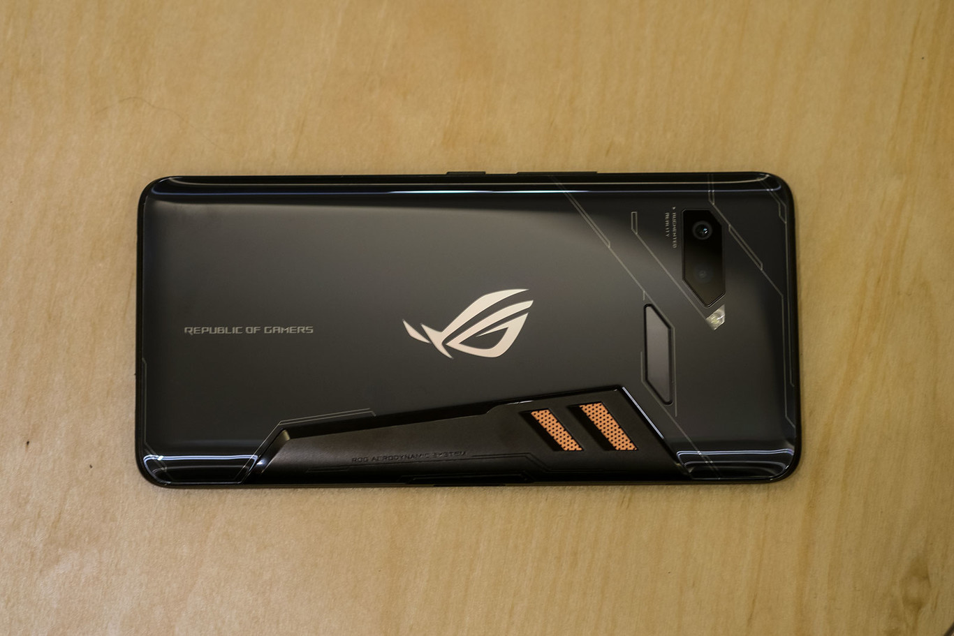 Nuevo ASUS ROG Phone, características, precio y ficha técnica