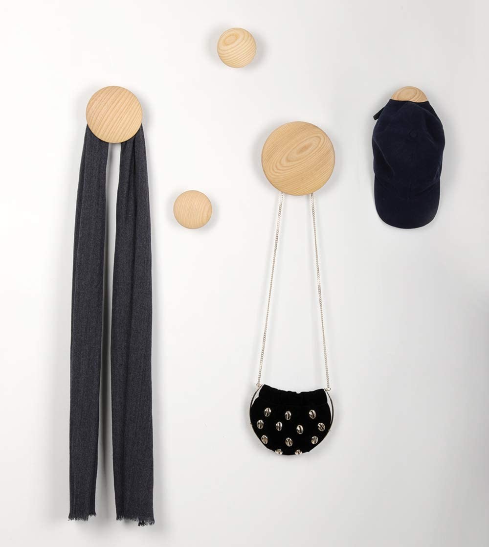 9 perchas de pared que decoran incluso sin colgar nada (y ayudan a ...