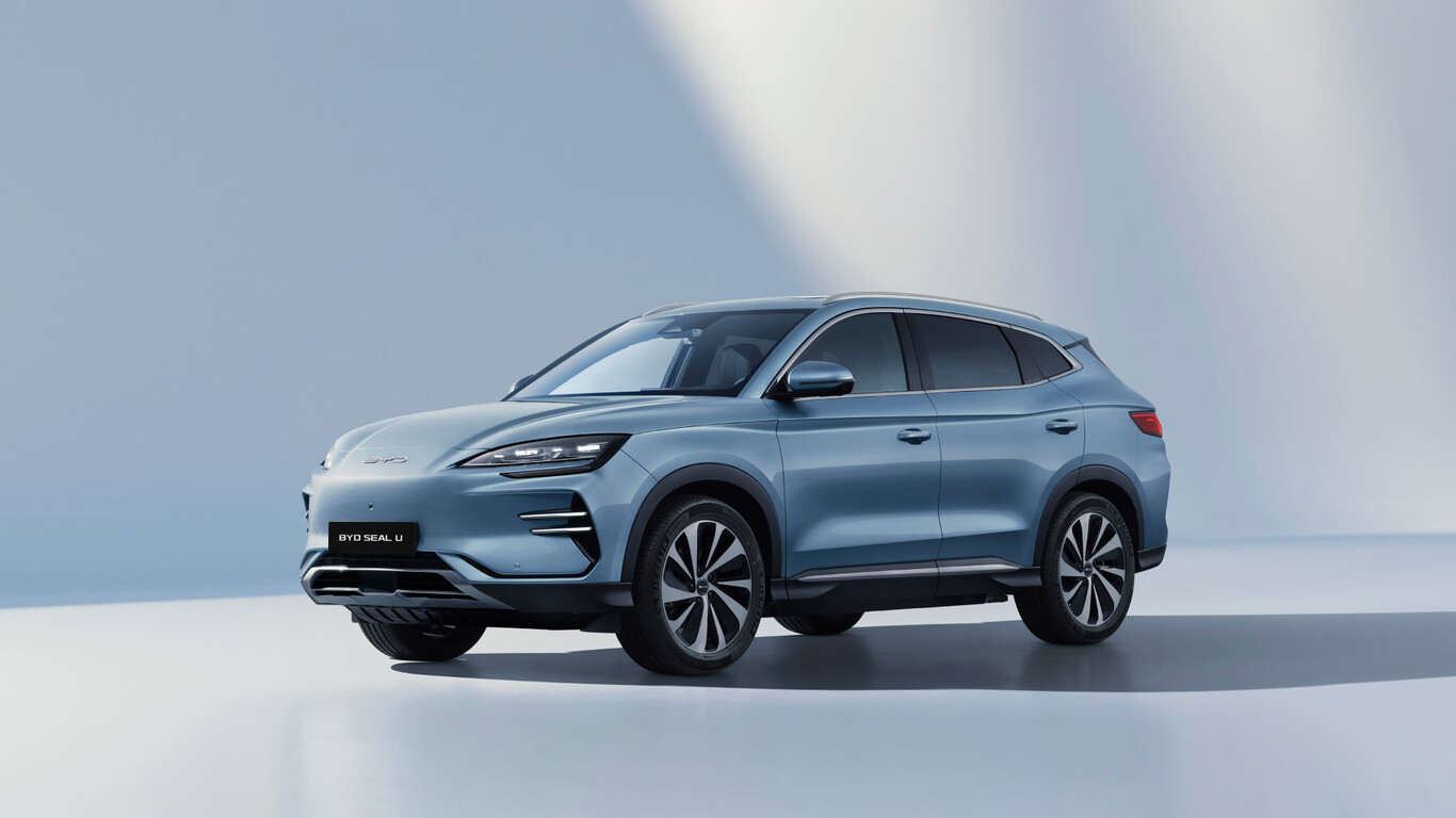 BYD va a por todas en Europa: prepara un arsenal de coches eléctricos y ...