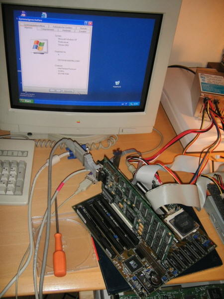 Logran ejecutar Windows XP en un Pentium a 8 MHz con 20 MB de RAM