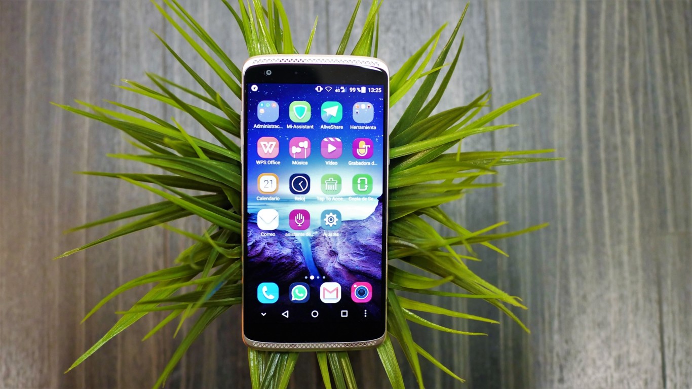 ZTE Axon mini, Análisis. Review con características, precio y ...