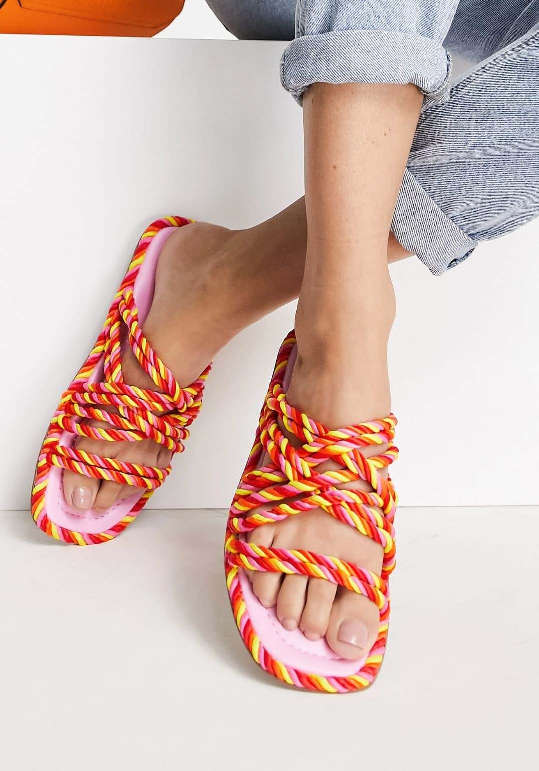 Las sandalias de cuerdas lo tienen todo para cerrar looks boho chic de ...