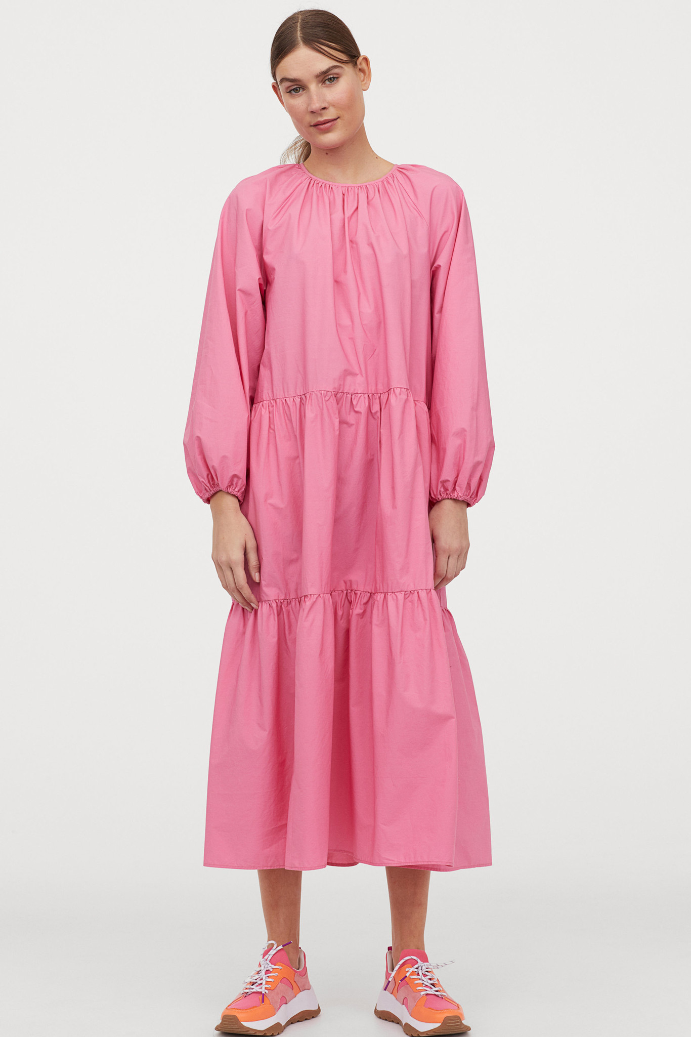 H&M nos hace soñar con la vida de color rosa, y así nos lo muestra con ...