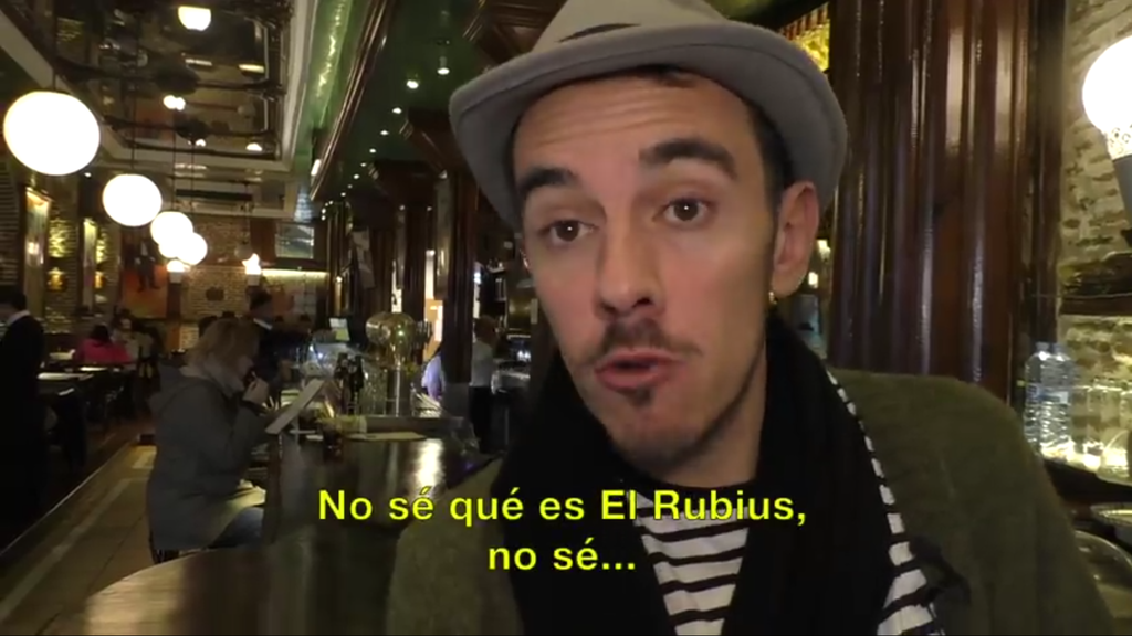 El nuevo vídeo de Pantomima Full representa al típico que nunca leería ...