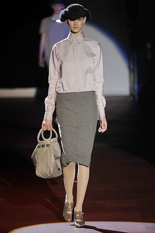 Lo que se lleva: el look secretaria