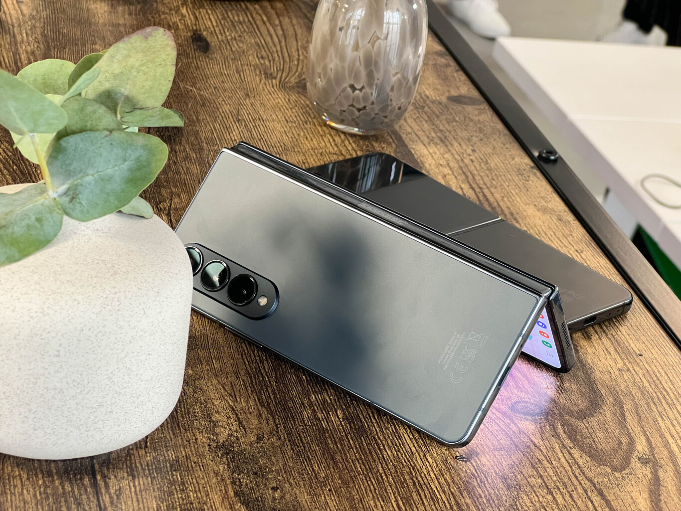 Samsung Galaxy Fold4, opiniones tras primera toma de contacto. Vídeo y ...