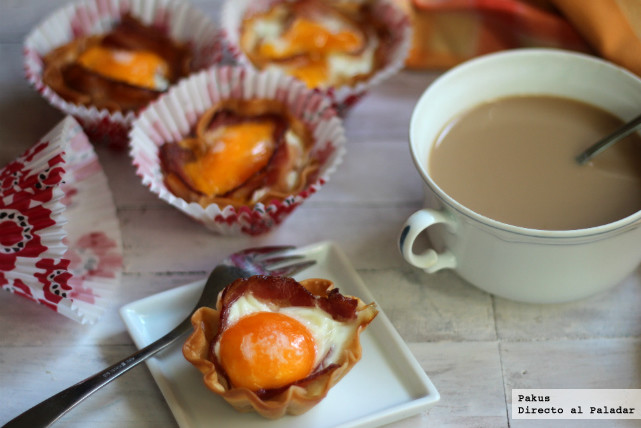 Tartaletas individuales de huevos con bacon, para un desayuno especial