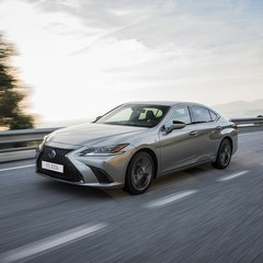 Lexus ES 300h y RC 300h 2019, prueba contacto: híbridos de lujo con ...