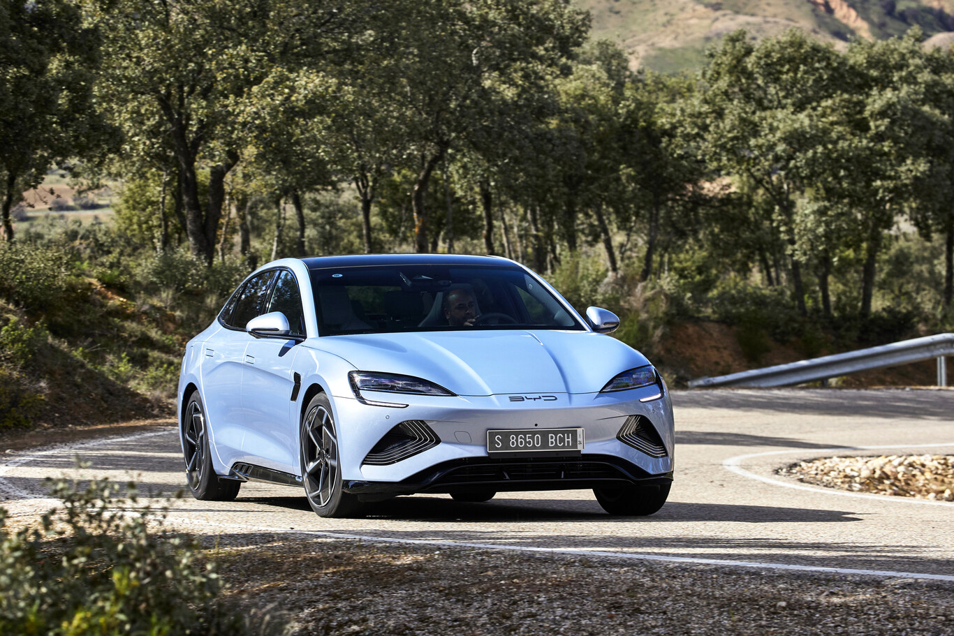 La apuesta de BYD por Europa y España es total: dos nuevos coches ...