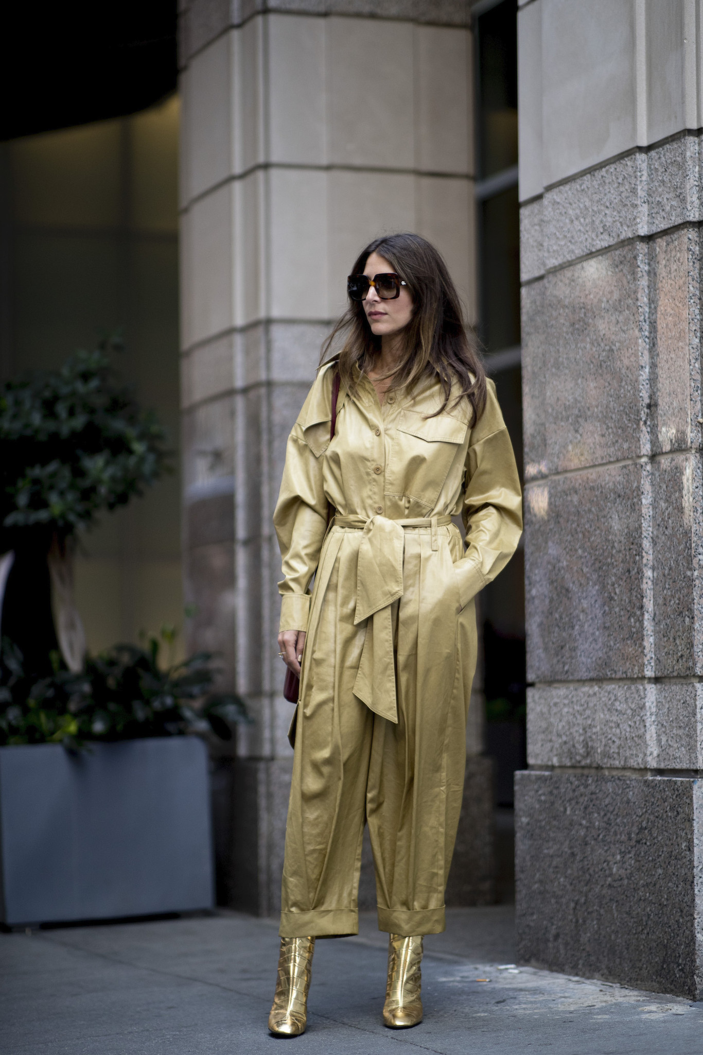 Estas son las botas doradas de Chanel que han conquistado al street style