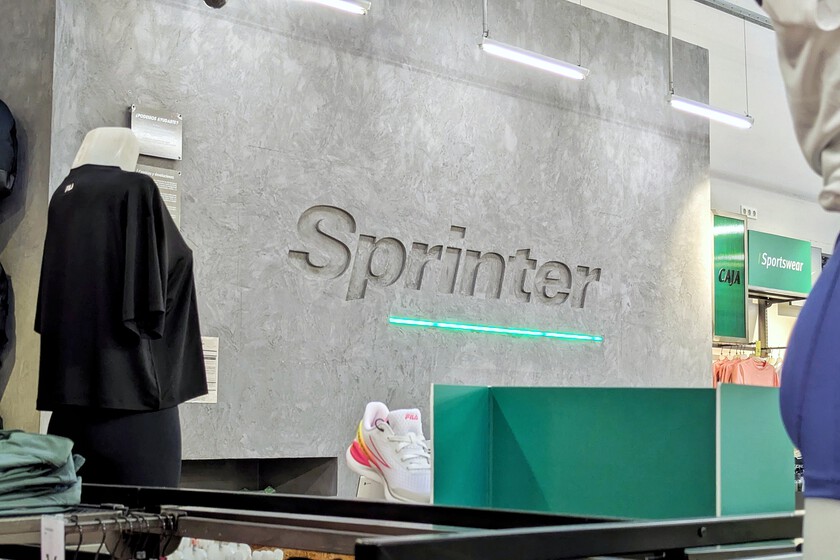 El outlet de Sprinter tiene rebajada a mitad de precio la camiseta ...