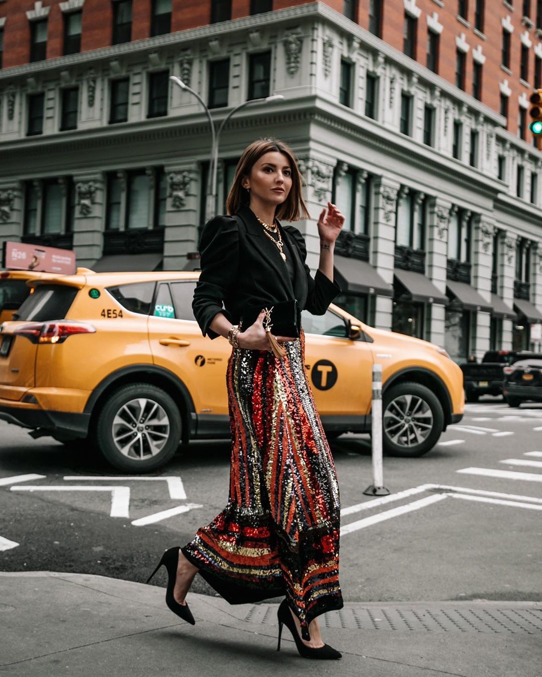 Las prendas estampadas podrían acompañarte en tu próximo look de ...