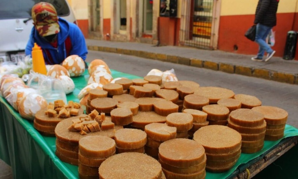 Qué es el quiote, dulce tradicional que forma parte importante del ...