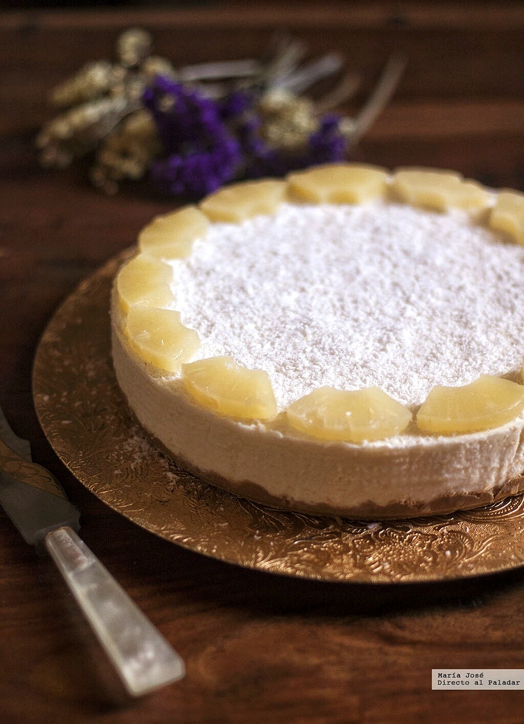 Tarta de mousse de piña y coco. Receta de postre fácil, sencilla y ...
