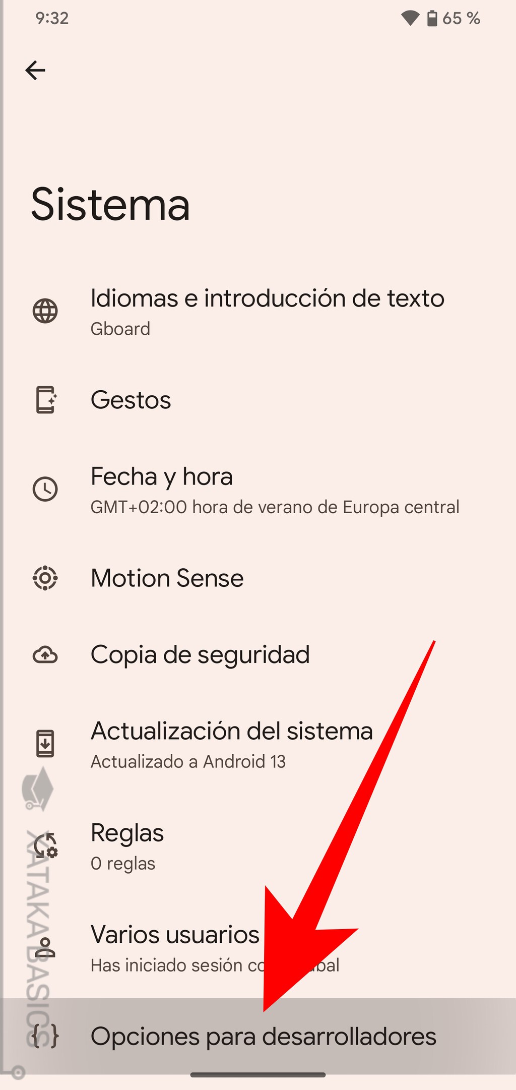 Cómo limitar el ancho de banda de las descargas en Android 13