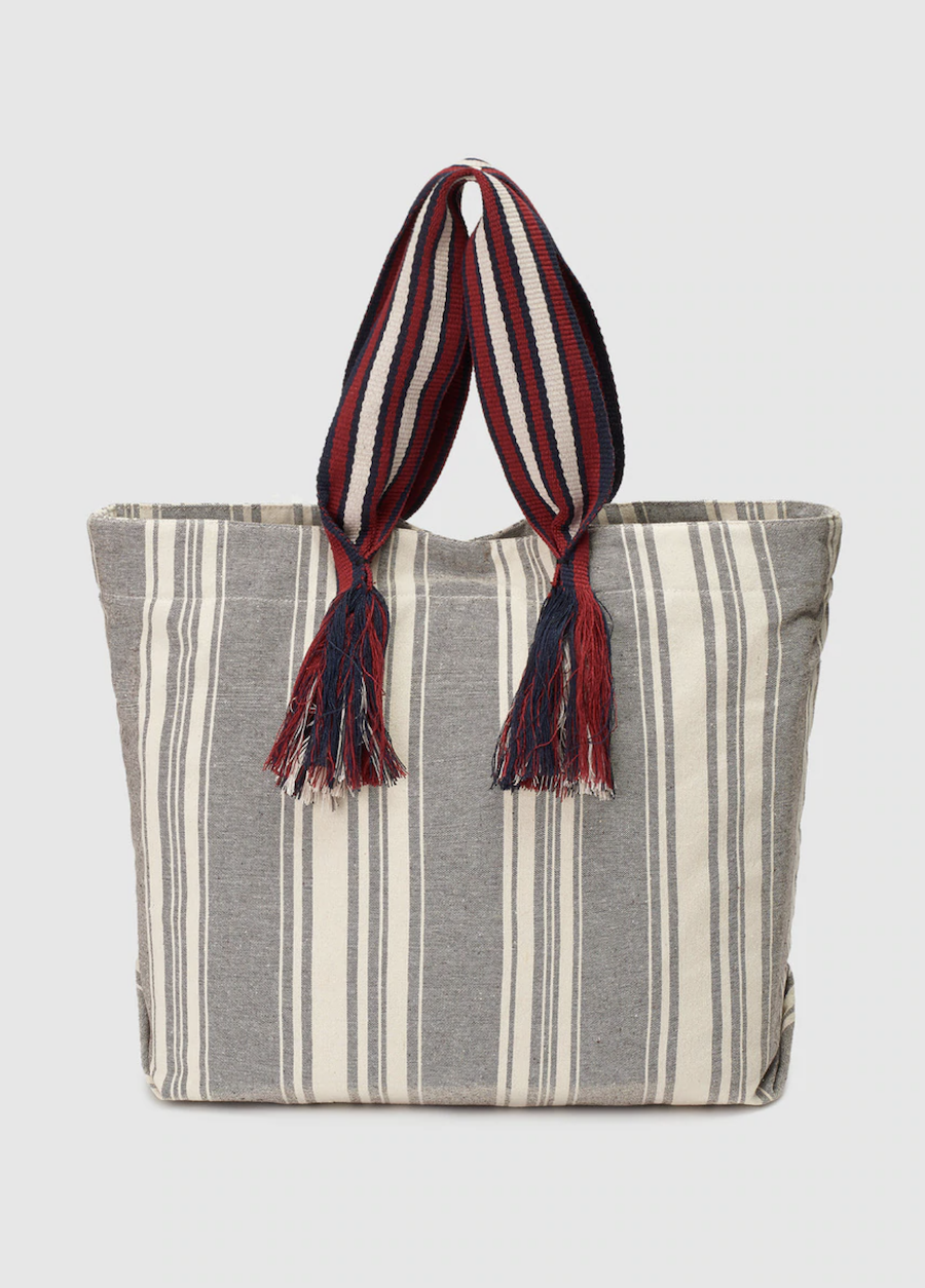 21 bolsos para la playa y la piscina que serán tus mejores aliados este ...