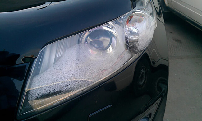 Así puedes eliminar el vaho y la humedad del interior de tus faros